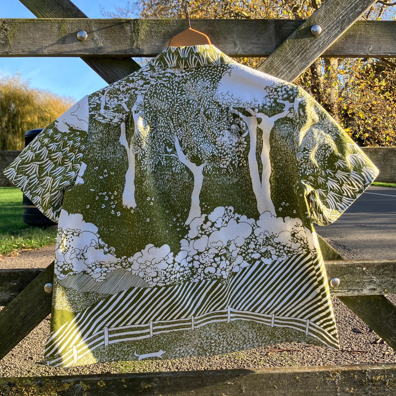 Reclaimed 70s Heal's fabric shirt – a circular story