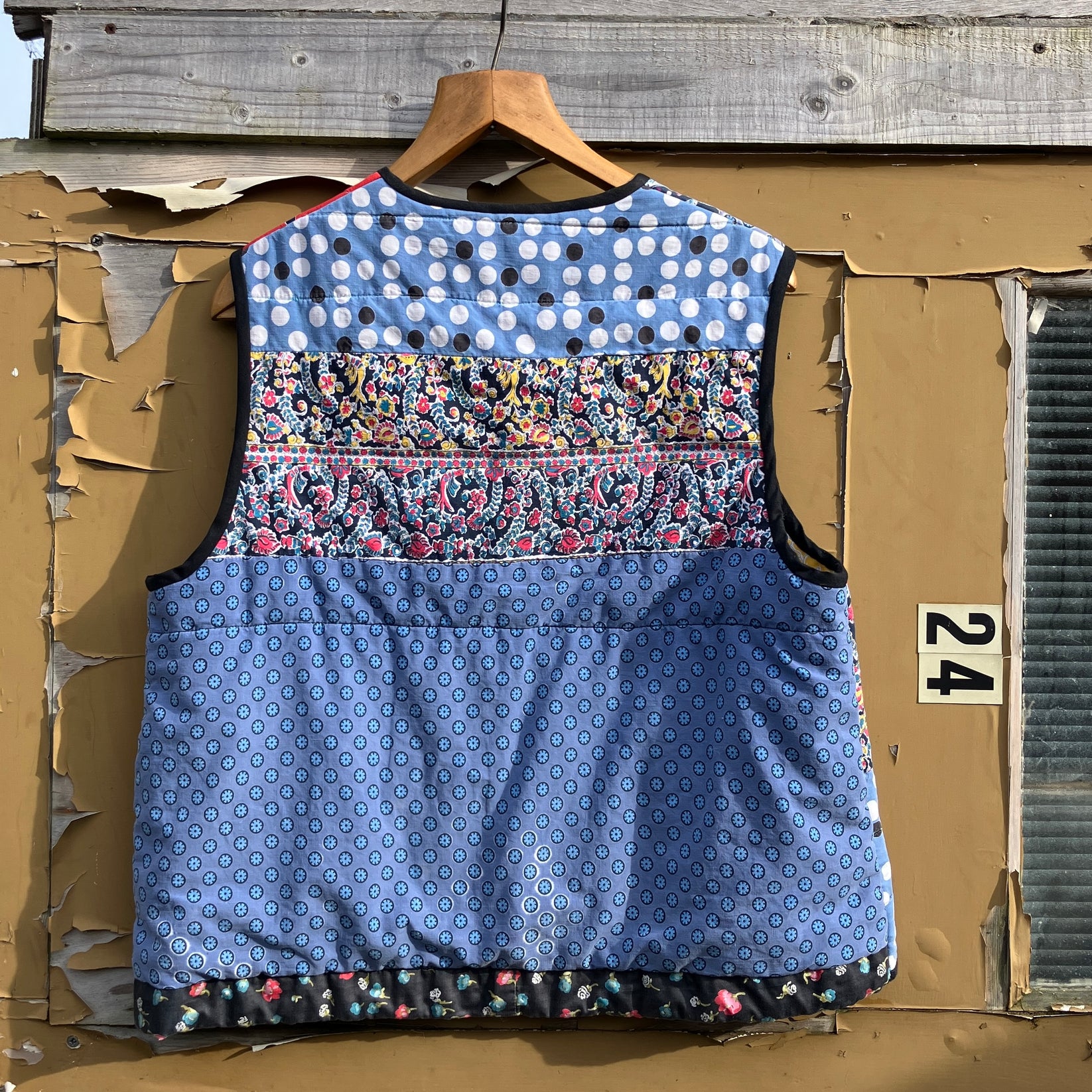 Patchwork quilt vest – a circular story